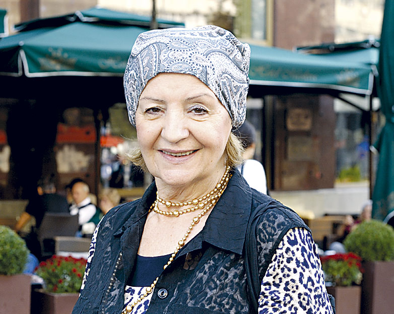 Lepa Lukić - Alchetron, The Free Social Encyclopedia