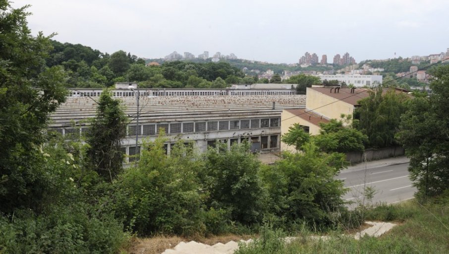 IZMEŠTANJE FABRIKA ZAGAĐIVAČA SVE IZVESNIJE: Predsednik GO Rakovica ...