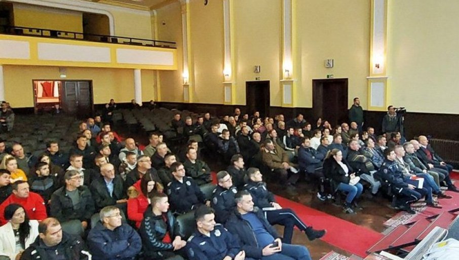 DA NESREĆA BUDE ŠTO MANJE: održane su dve edukativne tribine u ...