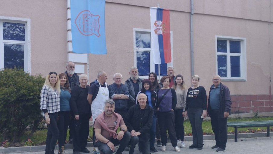STVARALI U POLJOPRIVREDNOJ ŠKOLI: Jubilarna deseta likovna kolonija održana u Rekovcu (FOTO)