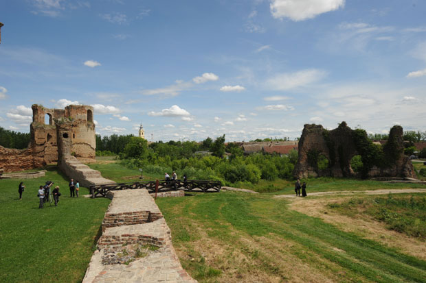 LEGENDARNE SRPSKE TVRĐAVE: I Srbija tvrđave za trku ima | Novosti.rs